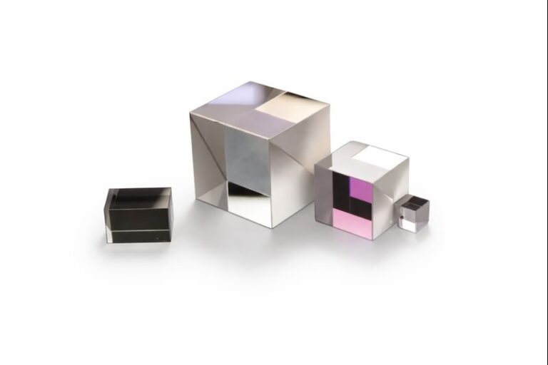 Polarizing Beam Splitter Cubes | High Extinction PBS Cubes